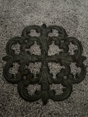Vintage Cast Iron Round Cross Trivet- Pewter | eBay