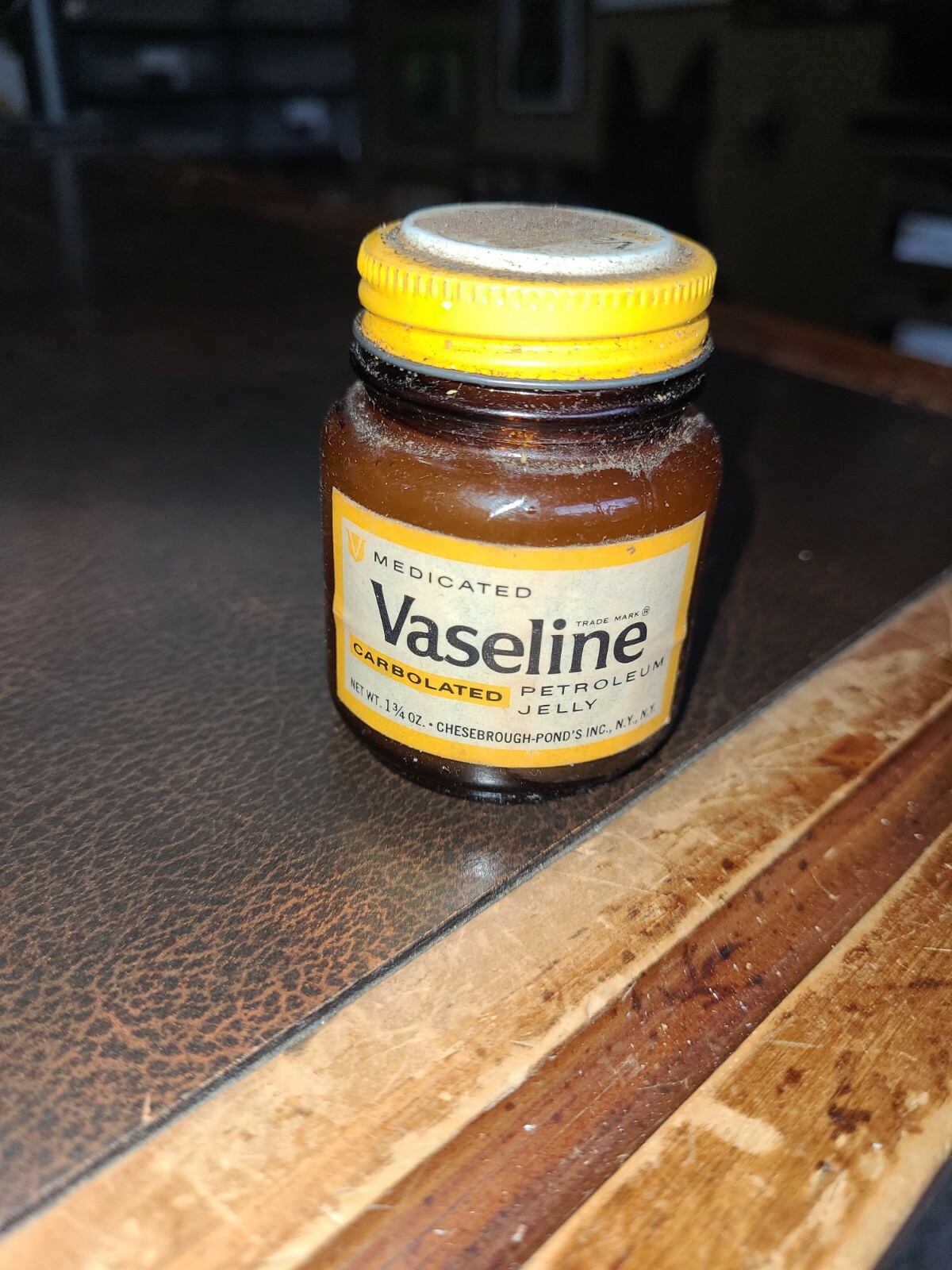 Medicated Vaseline Petroleum Jelly