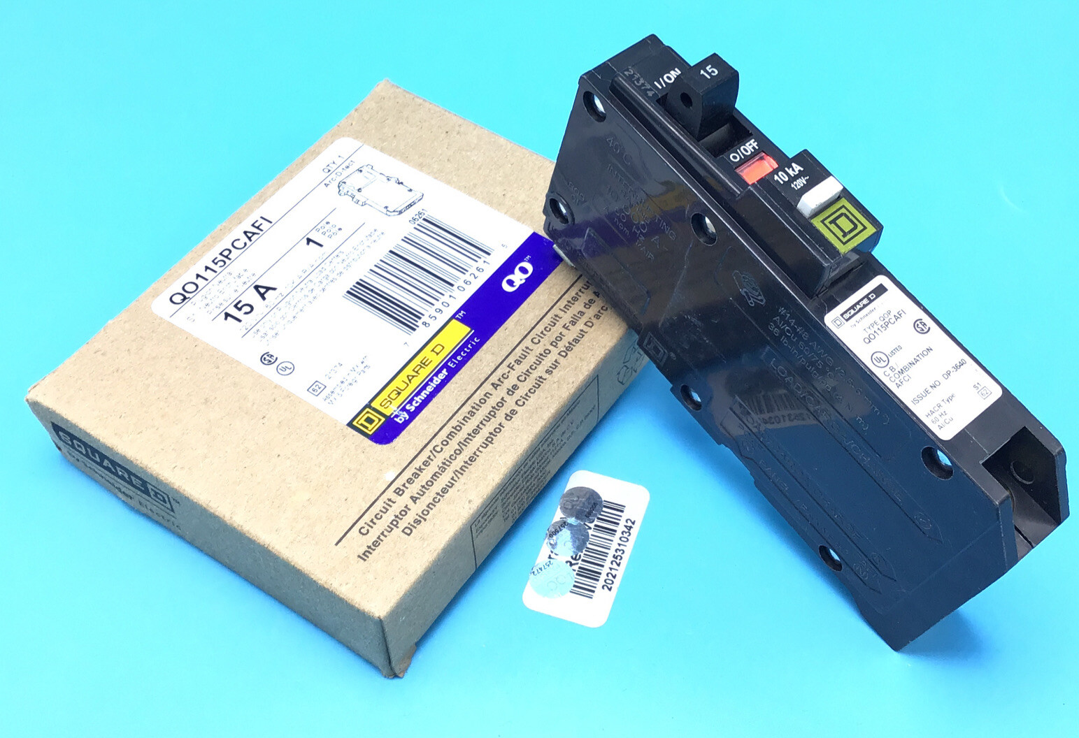 New Circuit Breaker Square D QO115PCAFI 15 Amp 1 Pole Plug On Neutral ...