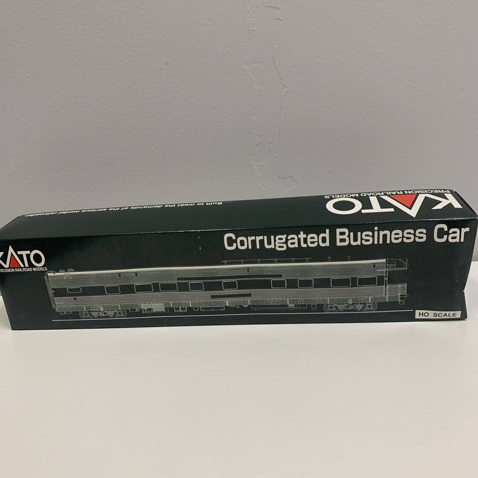 HO Kato 35-6010 Northern Pacific Yellowstone Corrugated Business Car ...