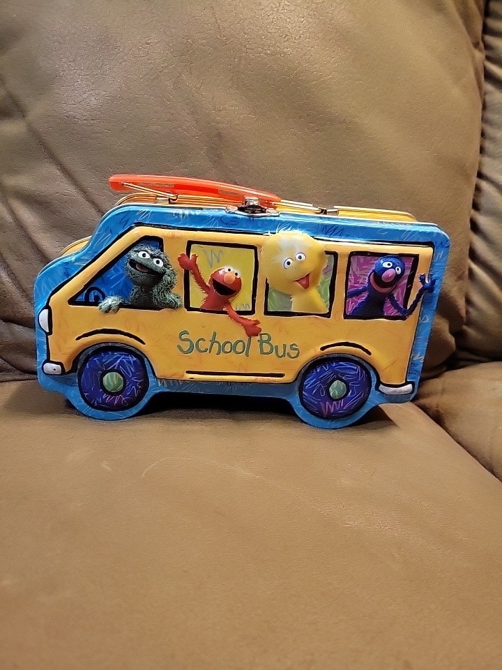 VTG Sesame Street Tin School Bus Collectible Lunch Box 2005 Elmo Grover ...