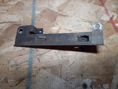 SPARK PLUG WIRE RETAINER RAIL 92-97 V8 V6 IMPALA SS GM LT1 5.7L ENGINE ...