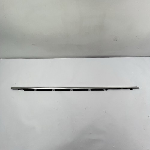 2022-2025 Genesis GV70 Passenger Front Door Seal Moulding OEM 82220 ...