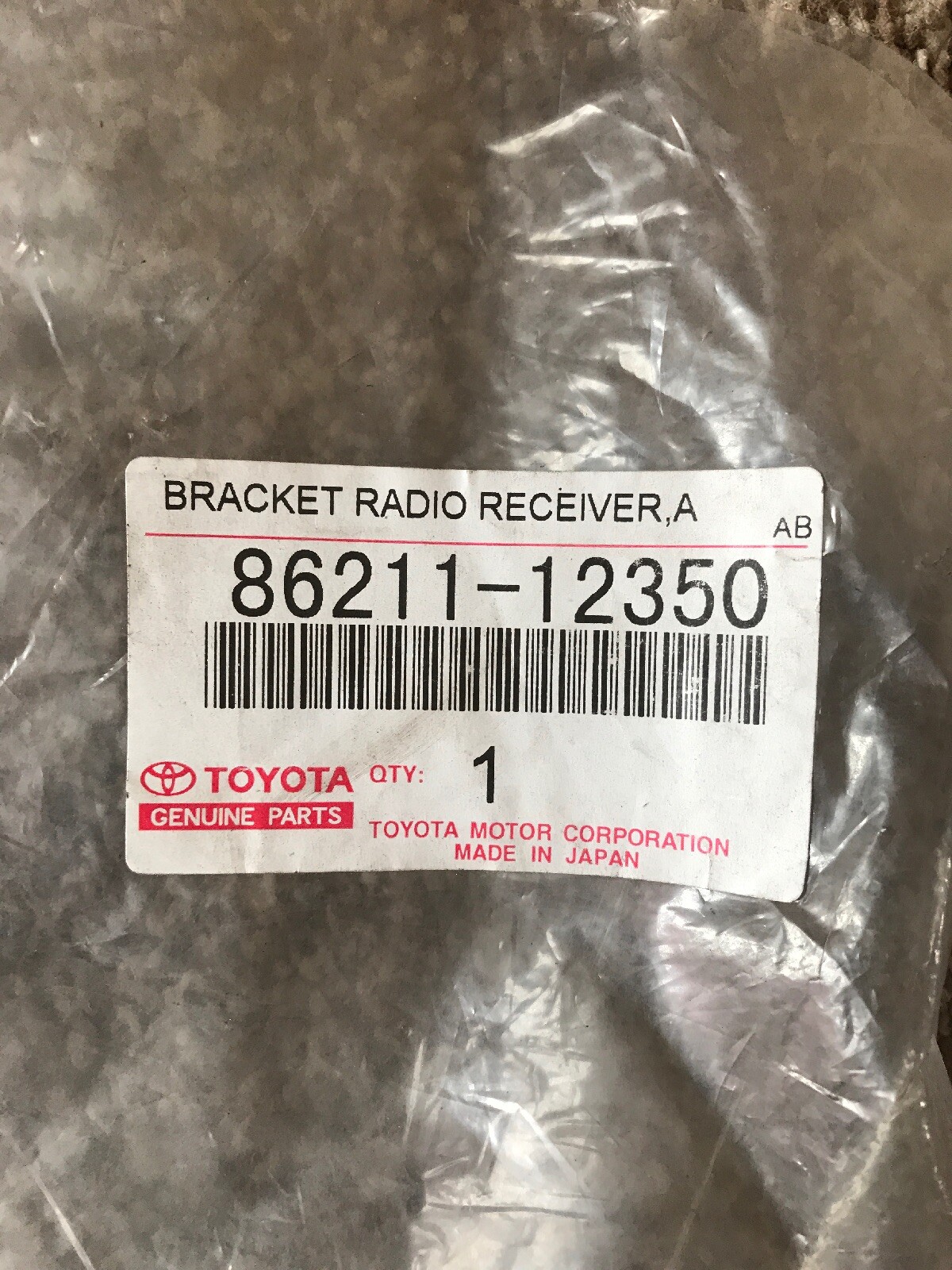 GENUINE TOYOTA Corolla 1997-01 E11 Radio Bracket Holder - 86211-12350 ...