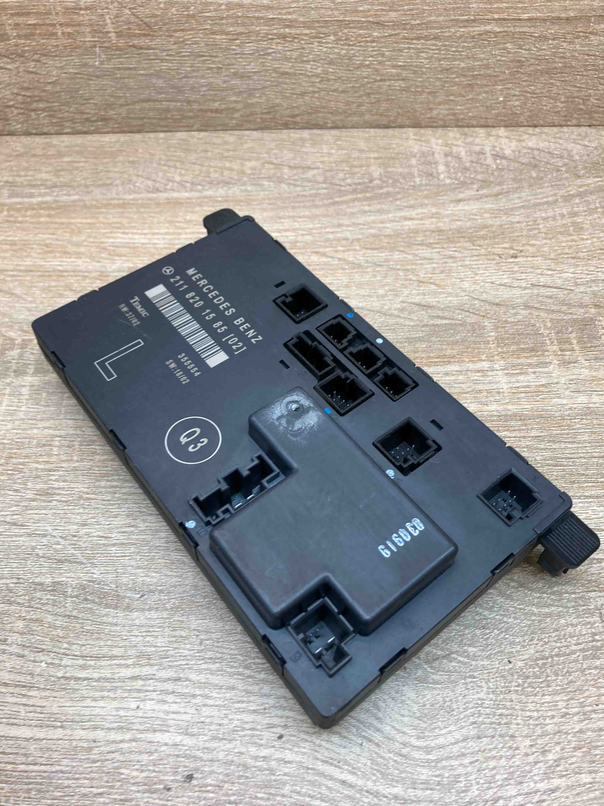 2118201585 355554 Temic Mercedes Benz W211 LH Module Door ECU Control ...
