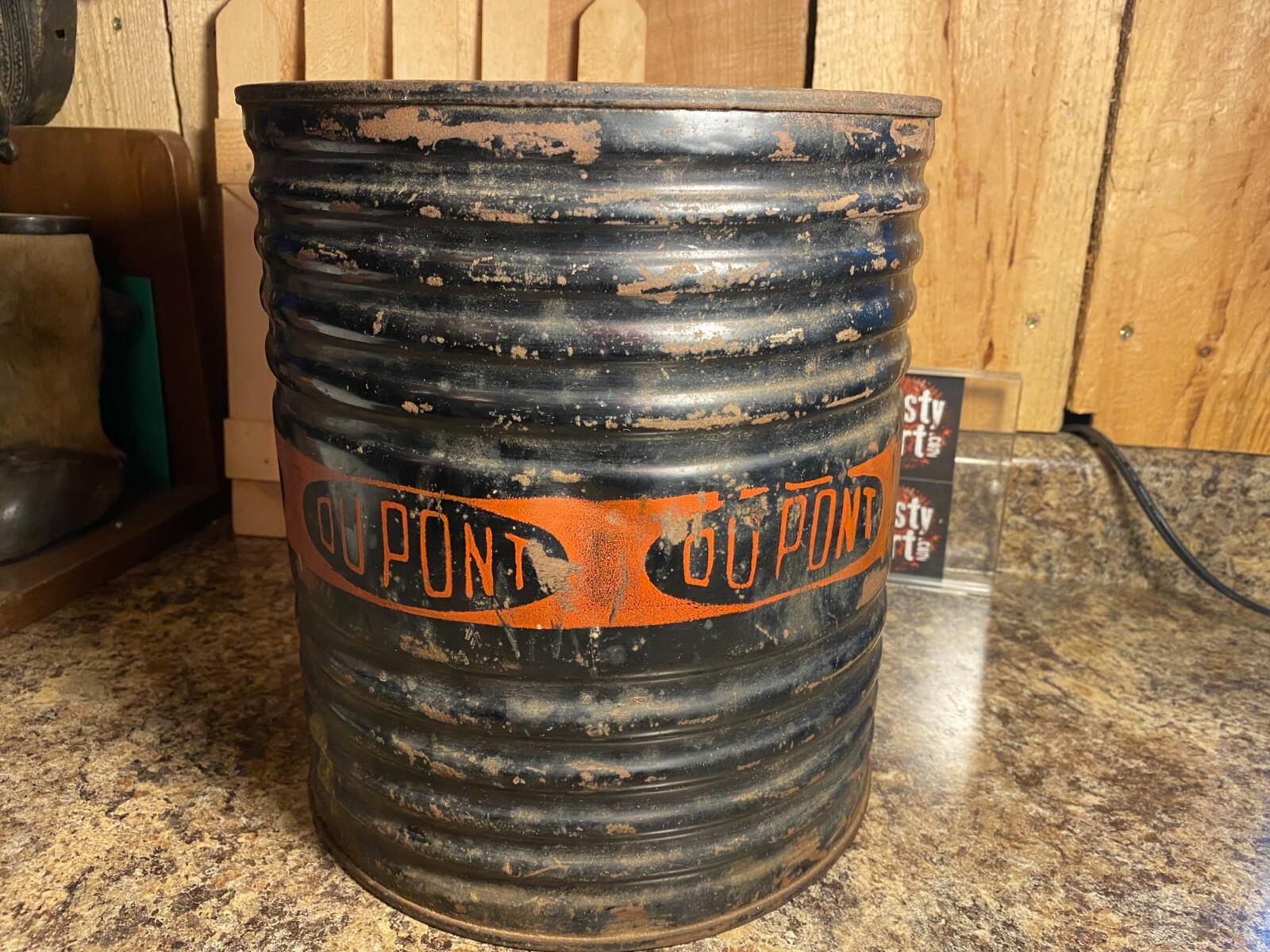 Antique DuPont De Nemours & Co ~ 25 lb Black Blasting Powder Can Keg ...