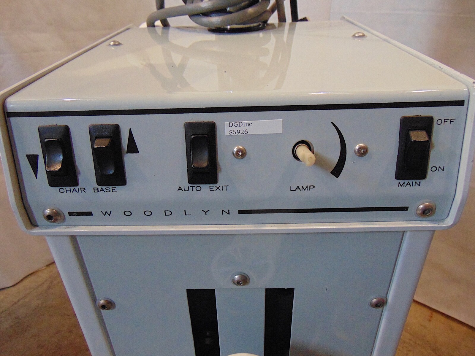 Woodlyn Knight Ophthalmic Instrument Stand Model F & Surgical Chair ...