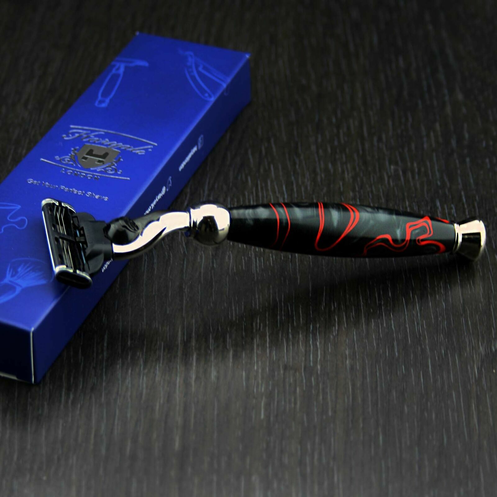 Classic Shaving Triple Edge Safety Razor - Perfect Clean Shave Razor ...