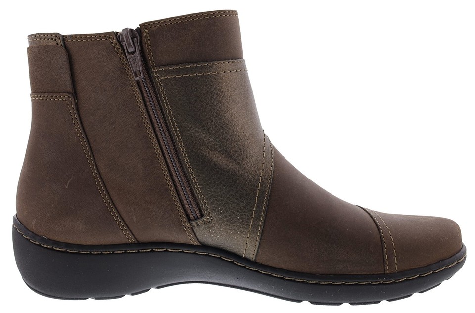 CLARKS WOMEN'S CORA TROPIC MEDIUM WIDTH ANKLE BOOTS | eBay