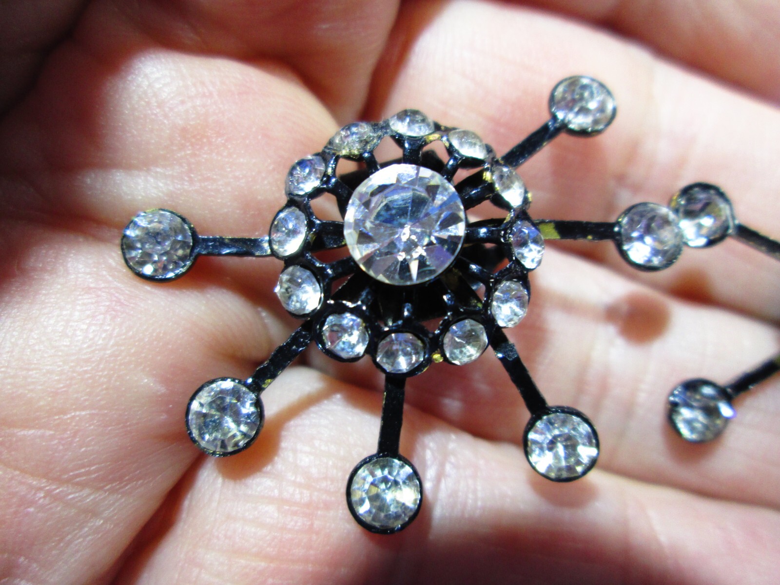 Vintage 50s Mid Century Sunburst Shape Rhinestone & B… - Gem