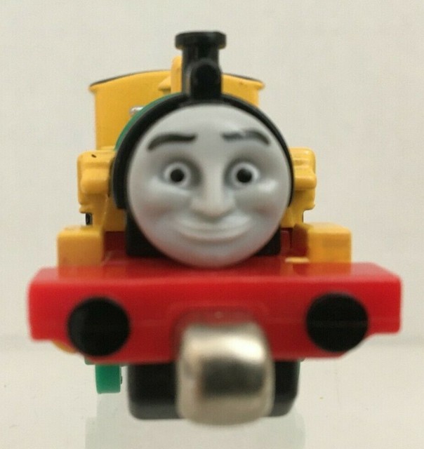 Yellow Victor Thomas & Friends Diecast Gullane Mattel Take-n-play 2009 ...
