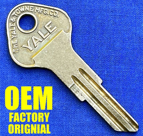 Yale Key Blank Kaiser-Frazer Glovebox Trunk 1949+, Ignition Door 1950 ...
