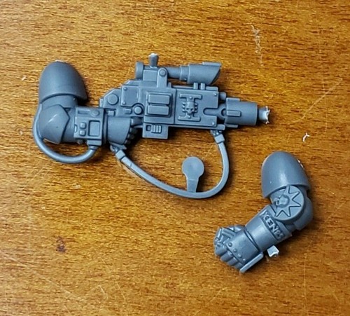 Warhammer 40k Deathwatch Bits Veteran Stalker Pattern Bolter w Reload ...