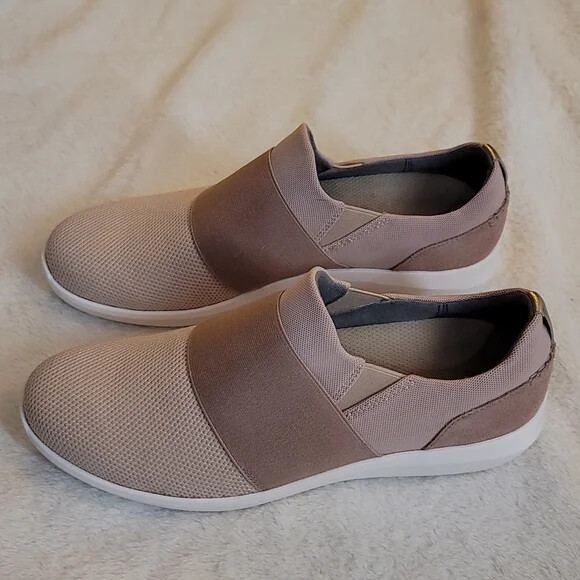 Clarks Collection Kayleigh Band Slip-On Sneaker - Dusty Pink (9.5 ...