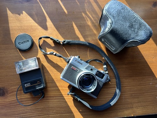 VintageCanon Canonet QL17 GIII Camera, Case And Extra Flash Included ...