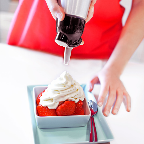 RED EZYWHIP PRO CREAM DISPENSER 0.5L WHIPPER BULBS CHARGERS | eBay ...