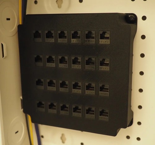 Patch Panel, 24-Port, Cat6 Keystone Jacks for Leviton Structured Media ...