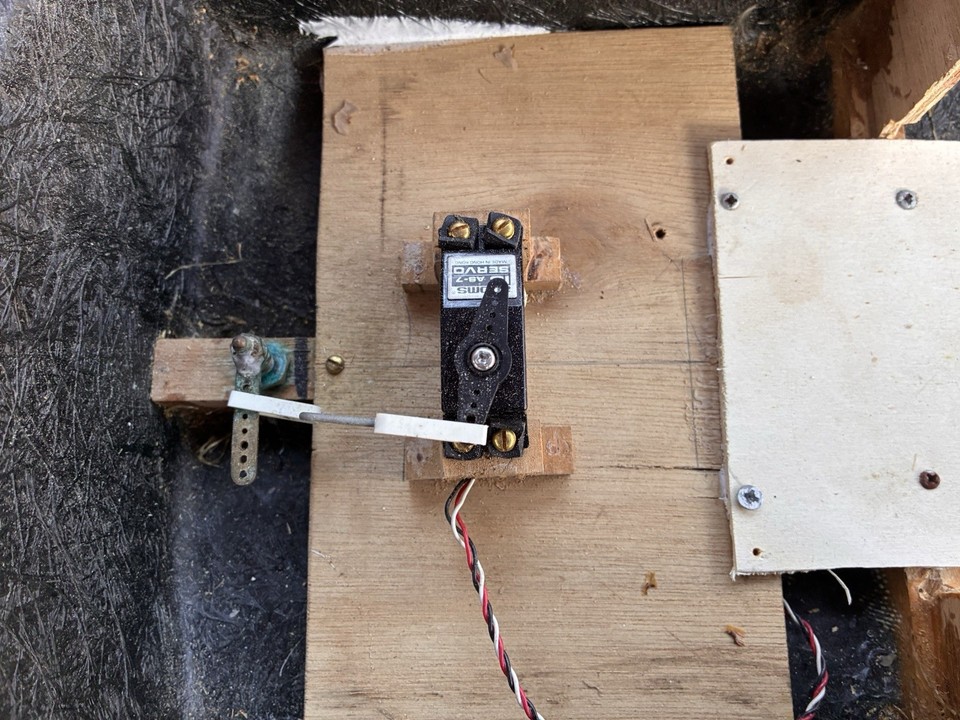 26”RC Pilots Boat Remote Control Fibreglass Hull Wooden Deck RC Boat ...