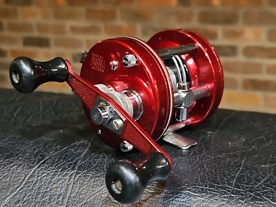 Ambassadeur 5500 DA Red Bait Casting Reel Foot # 800500 Good Shape | eBay