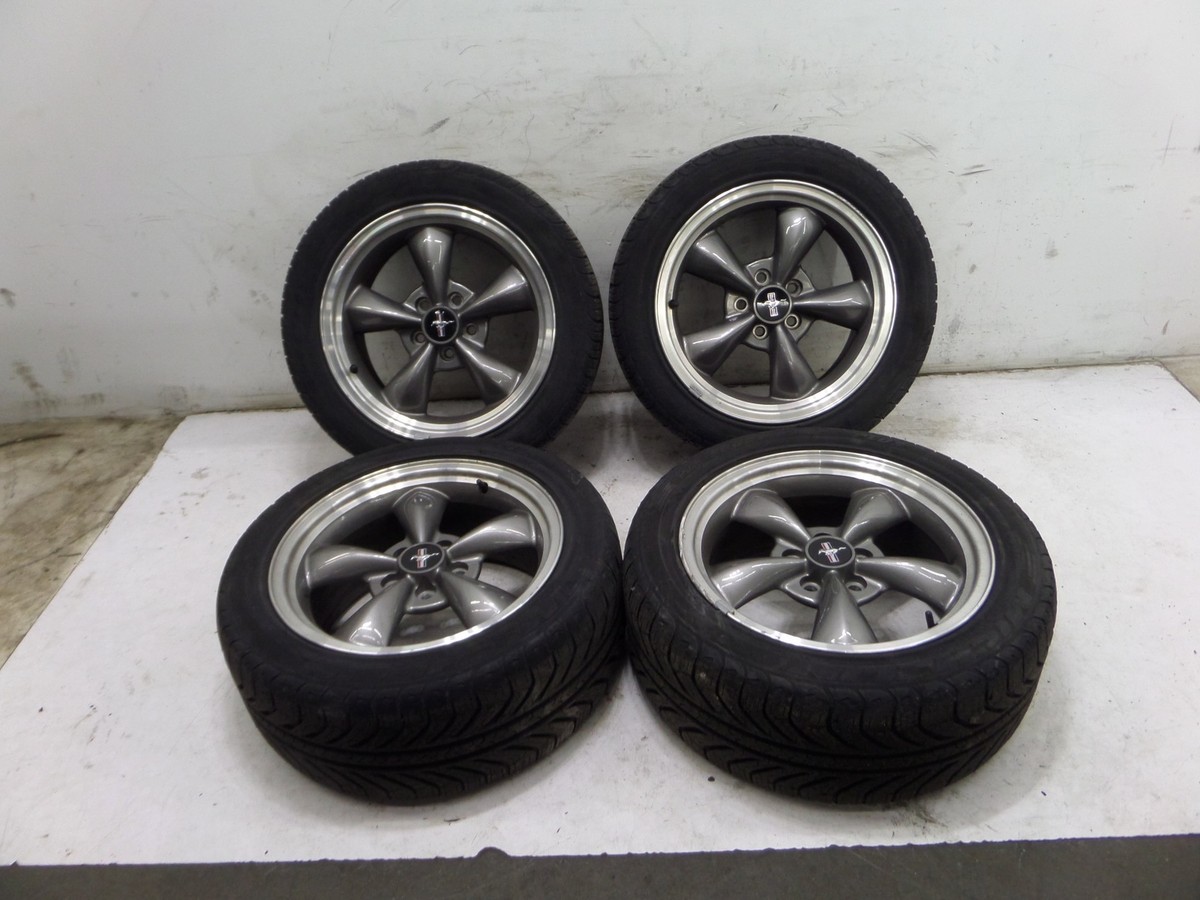 2004 Mustang Oem Wheels Amazon.com: For 1999 2004 Ford F350 16 Inch