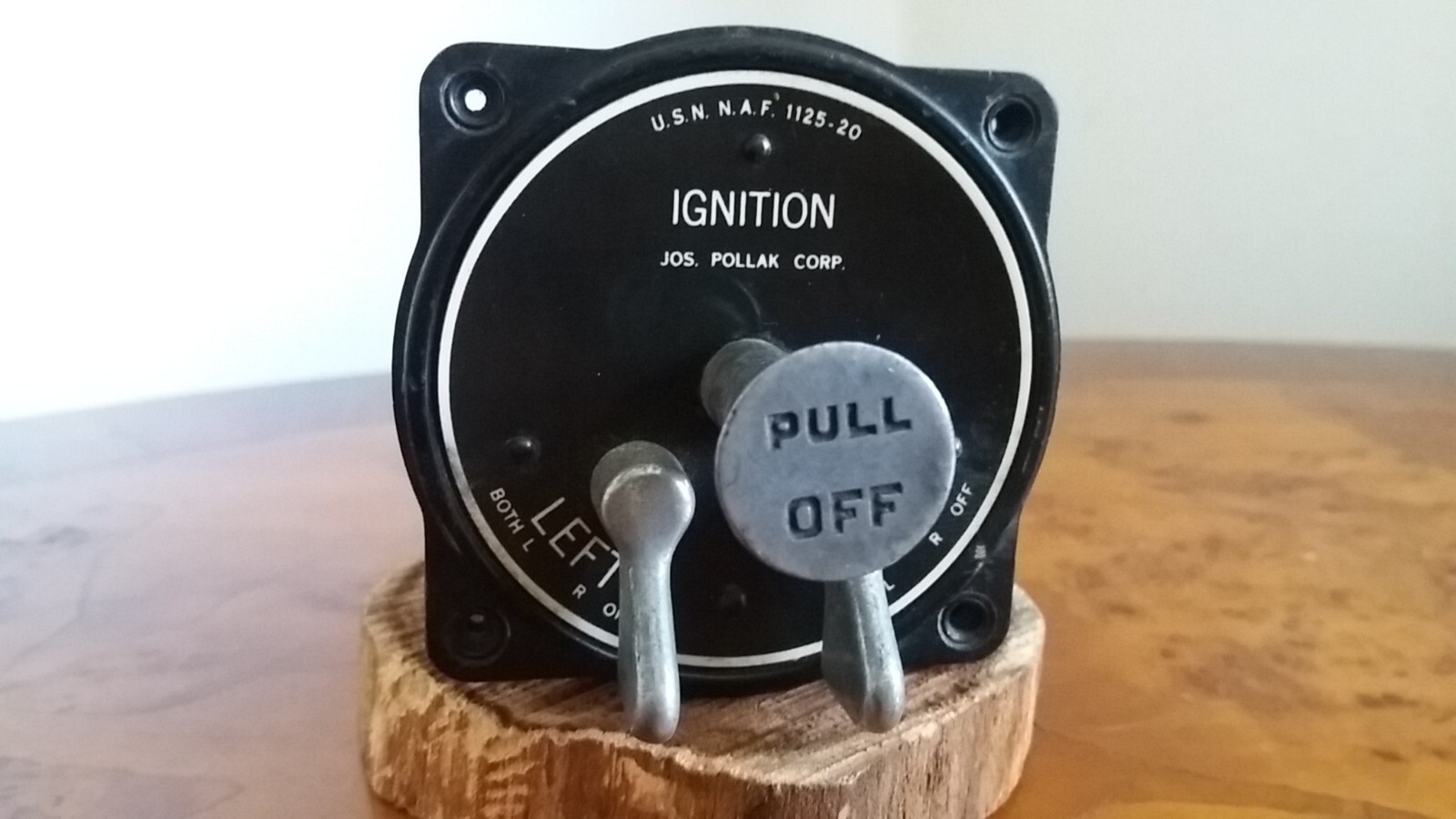 Vintage US NAVY AIRCRAFT JOS. POLLAK CORP. ignition switch U.S.N. N.A.F ...
