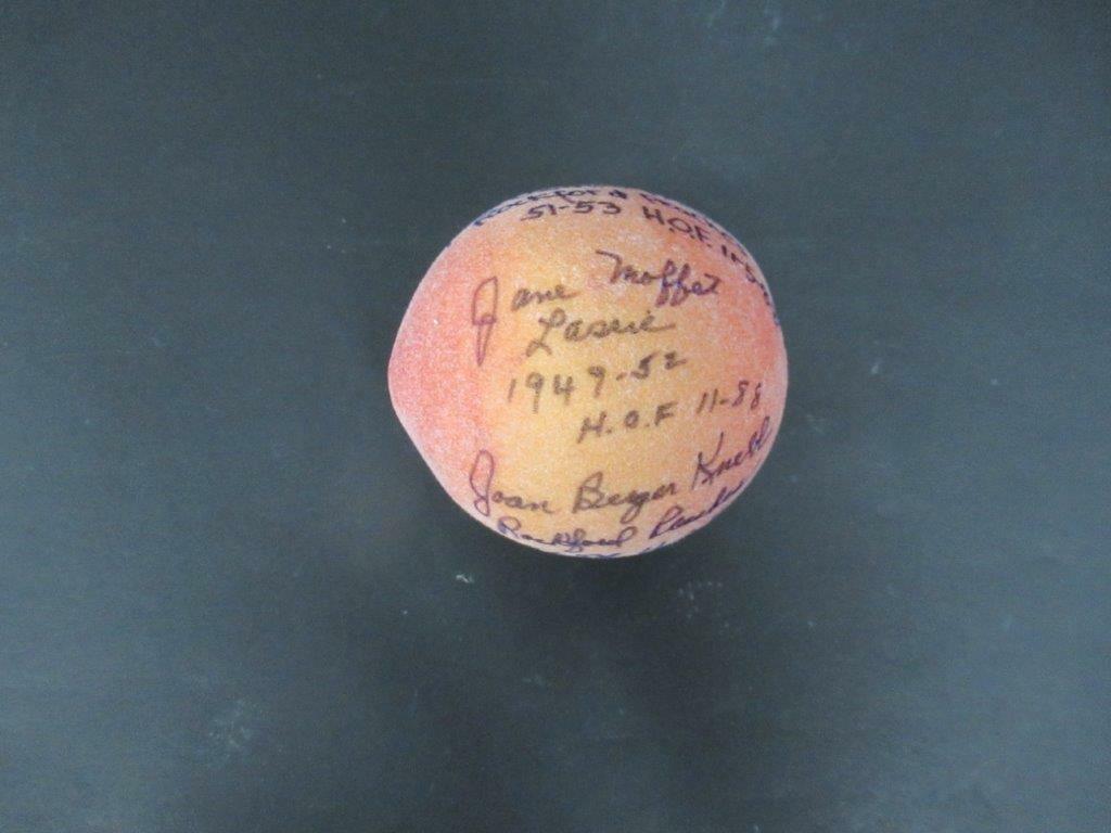 Moffet/Berger/Manina Rockford Peaches Signed Toy Peach Auto PSA/DNA ...