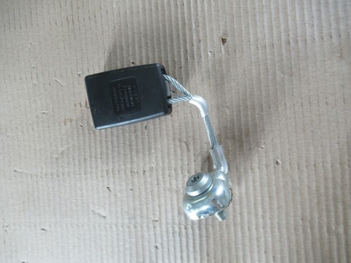 Right Rear Lower Belt Catch Buckle OEM BMW F10 F11 550i 535i 528i ...