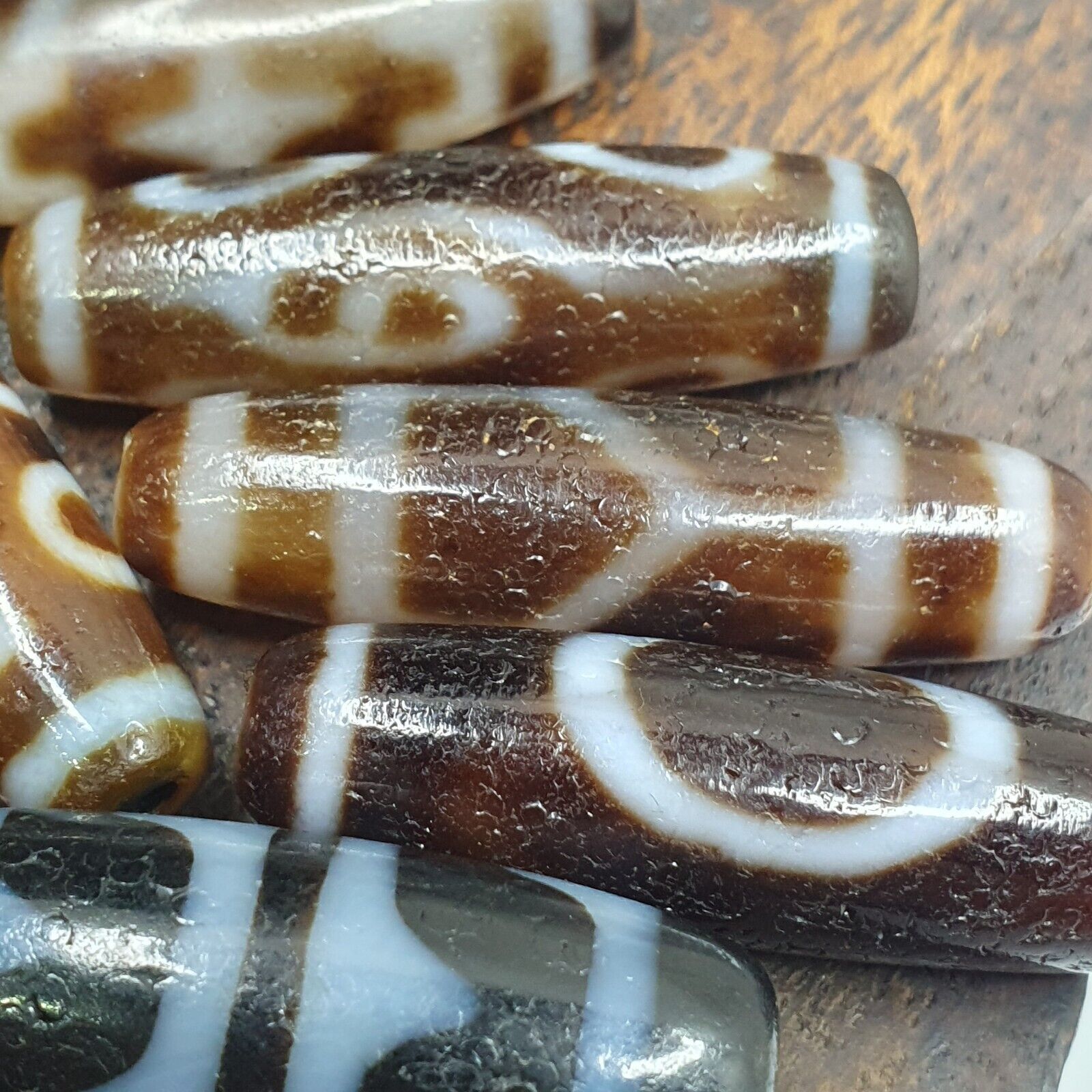 Lot 10 Tibetan Unique patterns Eyes Agate stone Dzi Bead Amulet L10P | eBay