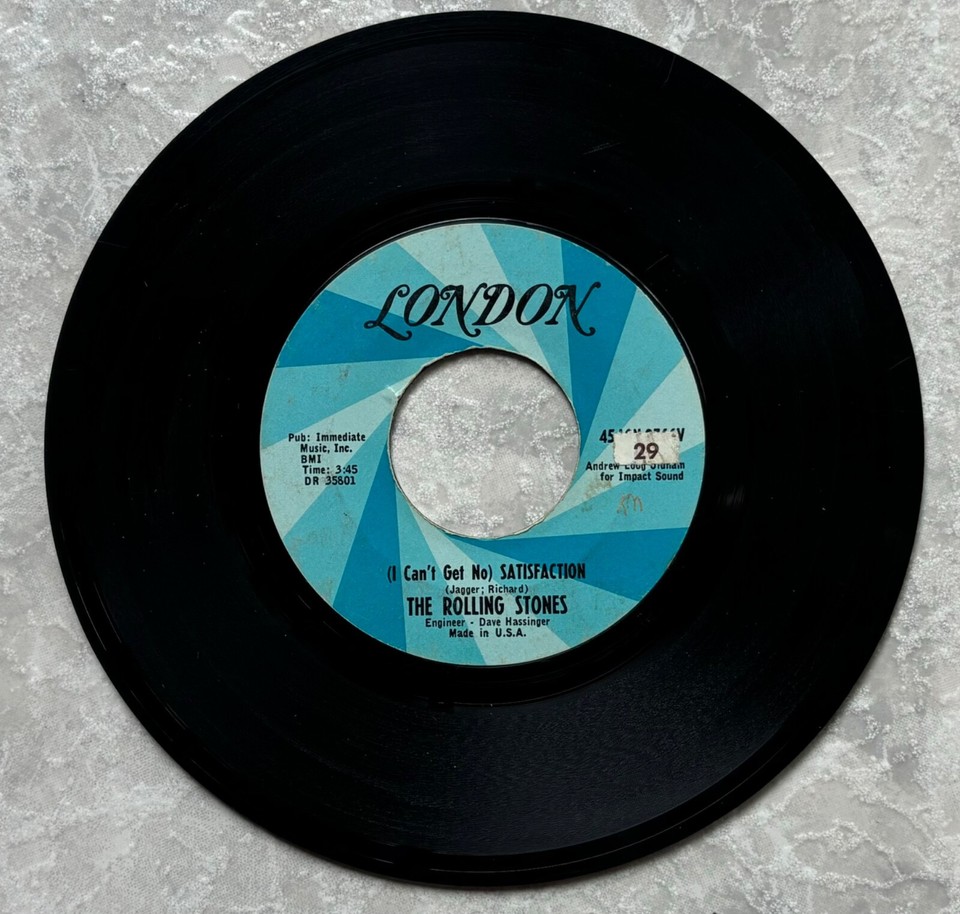 The Rolling Stones - (I Can't Get No) Satisfaction - 1965 - 45 RPM w ...