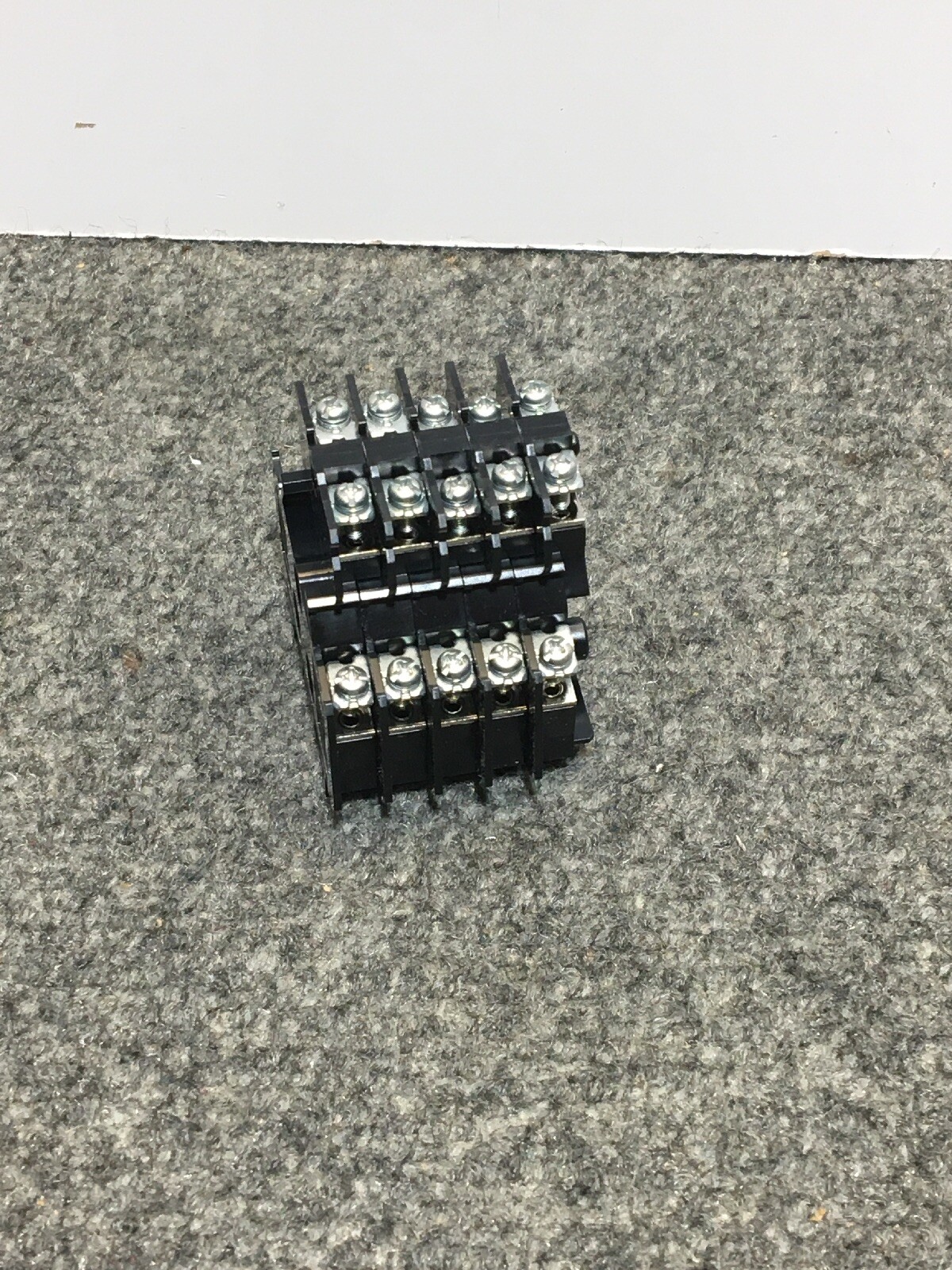 LOT OF 5 NOS IDEC BNDH-15W TERMINAL BLOCK, 10 AMP, 2 POLE, 600 VAC FNIP ...