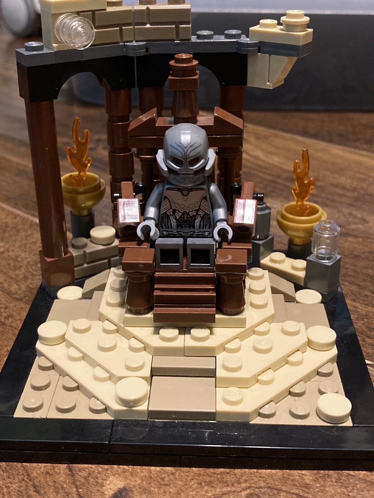 LEGO MARVEL SUPER HEROES THRONE OF ULTRON AVENGERS | eBay