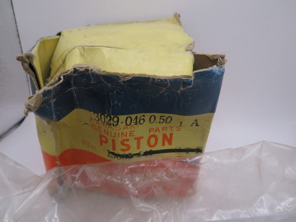NOS Kawasaki F8 250 1971 OEM Genuine Engine .50 Over Size Piston 13029 ...
