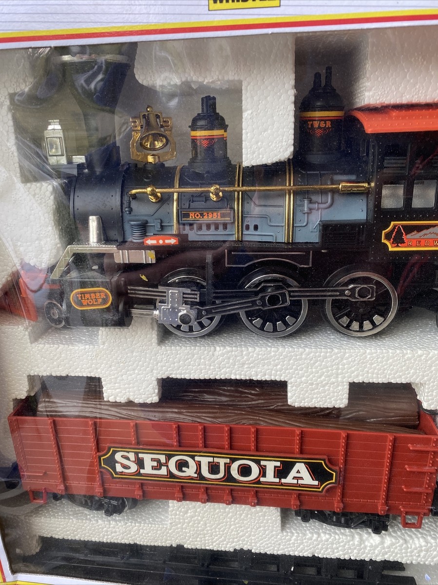 Wolf Train 2024 Cherokee Wolf Den 272RK