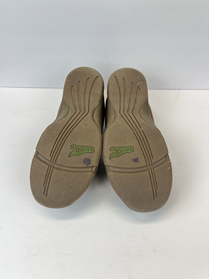 Dansko Brown Slip On Nurse Clogs Shoes rubber slip resistant Soles US 9 ...