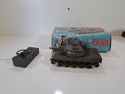 Vintage Radio Shack 60-3009 Radio Controlled (R/C) Military/Army Tank ...