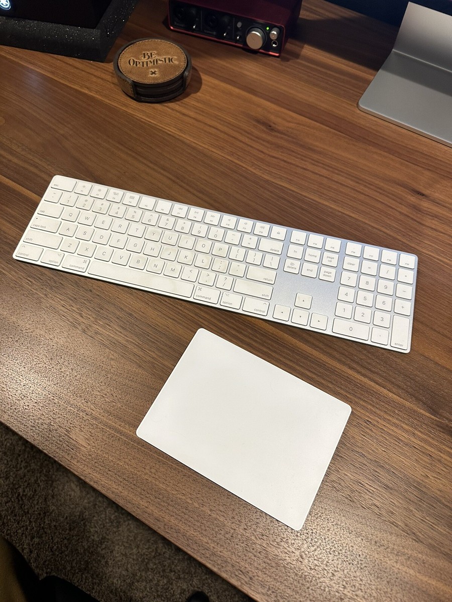 Apple Wireless Keyboard With Trackpad