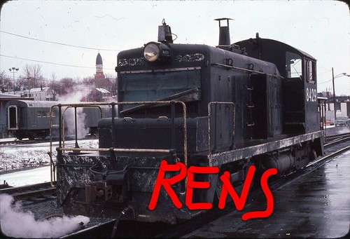 YARD SWITCHER RENSSELAER 8429 ENGINE TRAIN ORIGINAL SLIDE PHOTO | eBay