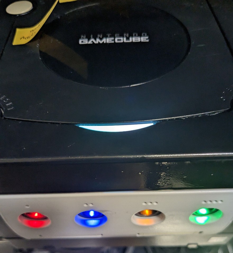 Gamecube Controller Port w/ New Battery and LEDs Installed Front plate ...