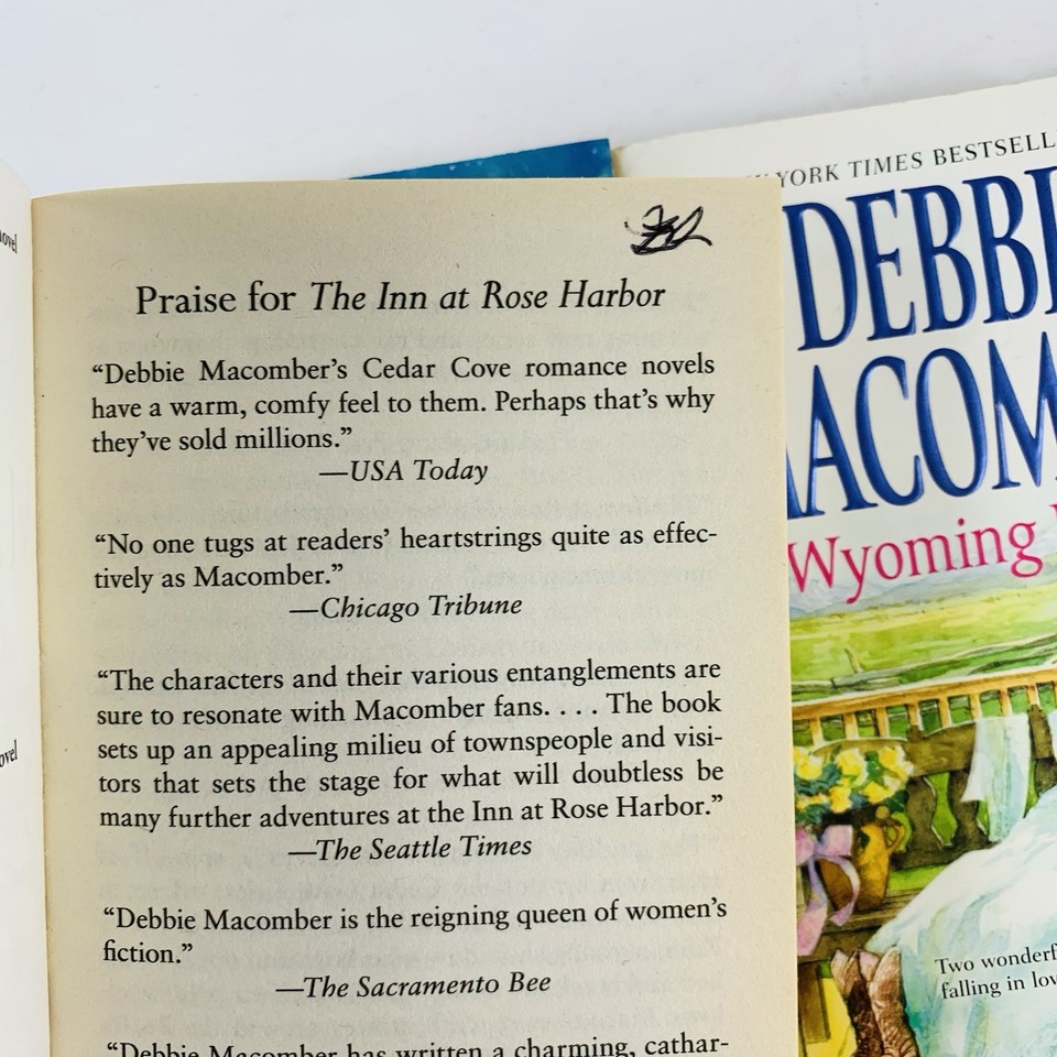 Debbie Macomber Lot of 12 Mass Market Paperback Books Rose Harbor Texas ...