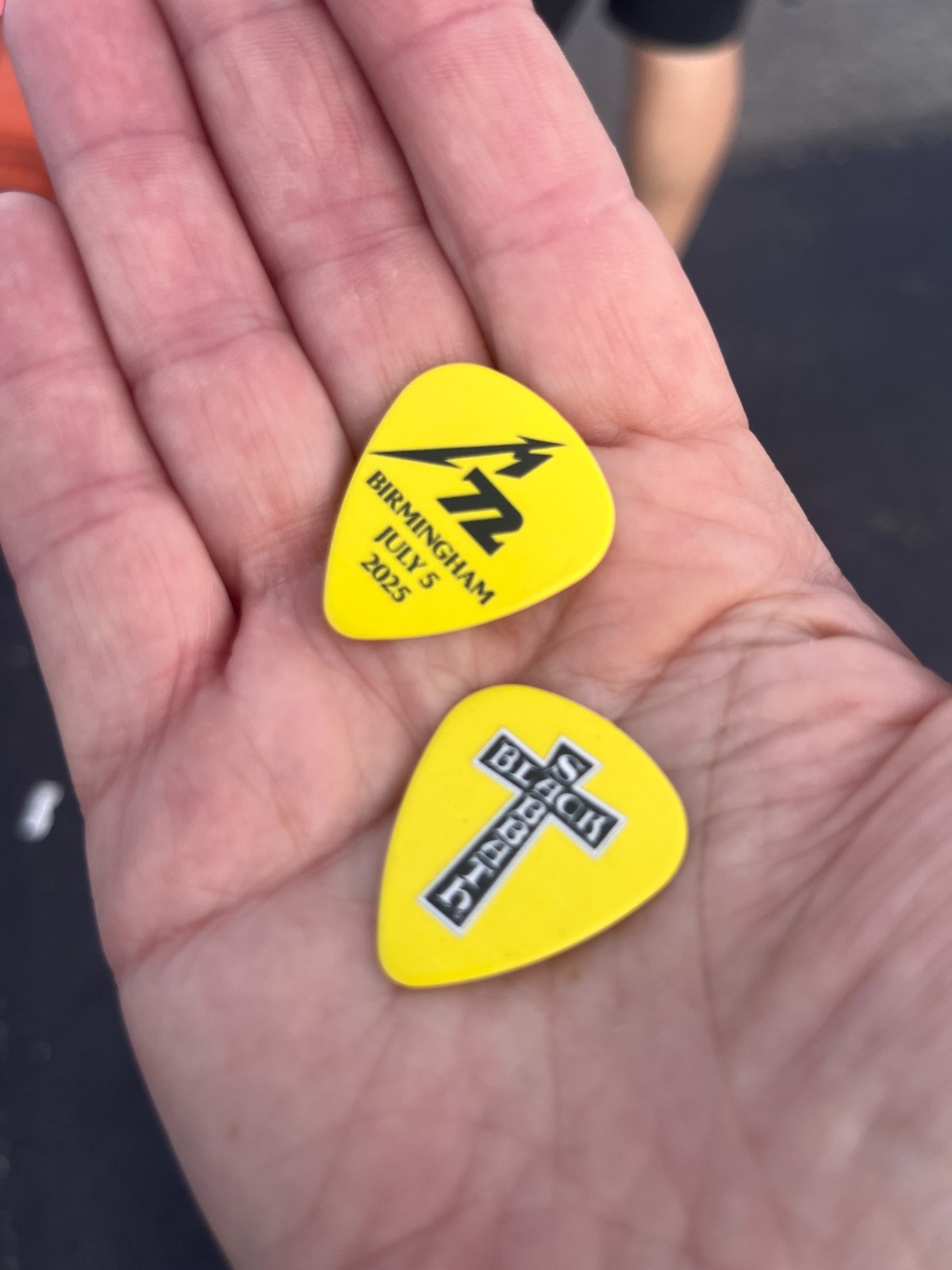Metallica Black Sabbath guitar pick Ozzy | Grelly Canada