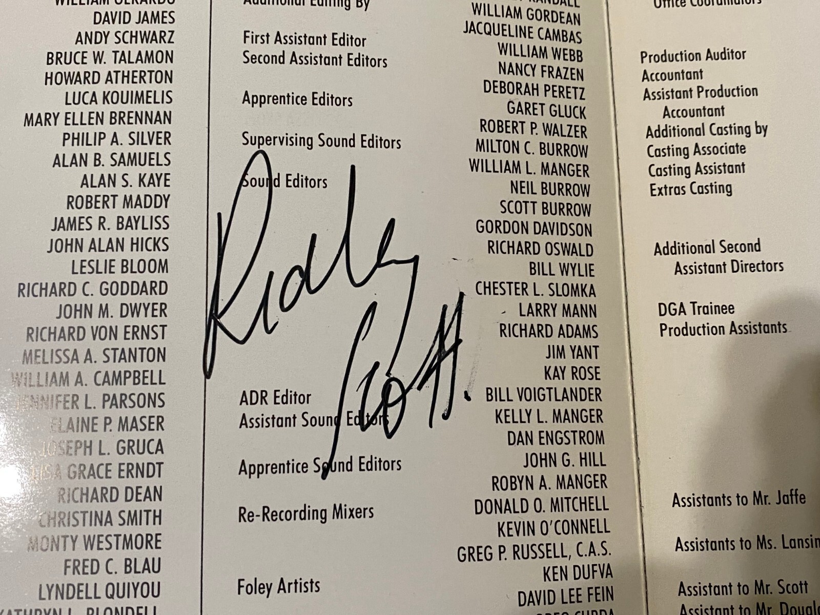 Director RIDLEY SCOTT SIGNED 8.5X11 BLACK RAIN 4 pg Credits Folder ...