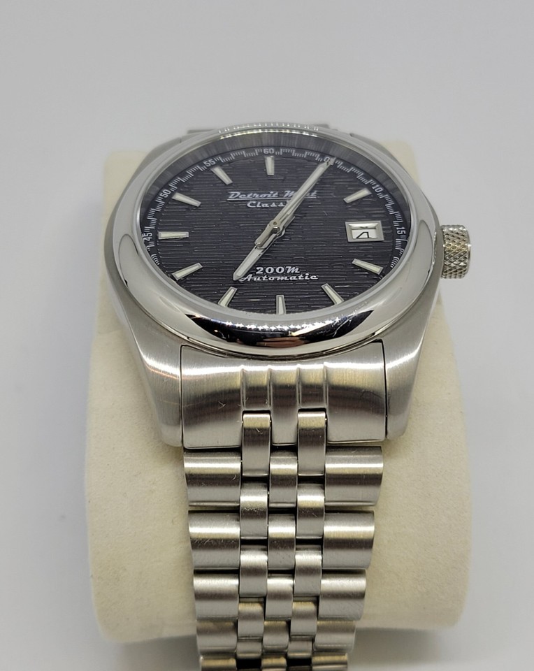 Detroit Mint Classic Automatic Dress Sports watch Bonfire Black | eBay