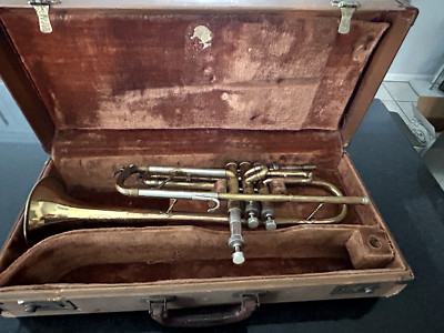 Vintage Conn Elizabeth Forward Marching Band Trumpet 1959-1960- 636510 ...