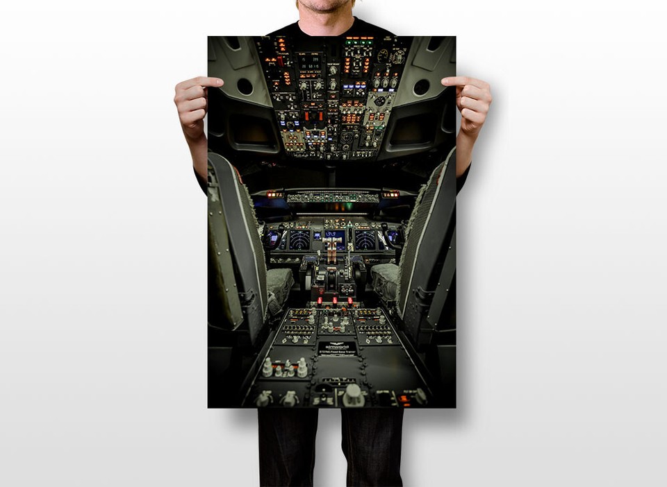 Flight Simulator For A Boeing 727 Aircraft Wall Art Home Decor - POSTER ...