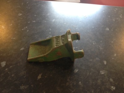 JCB PARTS 544/42401 - 993/81300 TOOTH POINT 811, 812, 814 | eBay UK