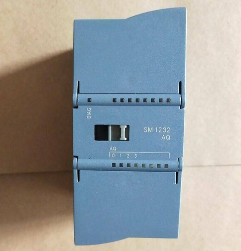 ONE Used Siemens 6ES7 232-4HD30-0XB0 S7-1200 SM1232 AQ analog output ...