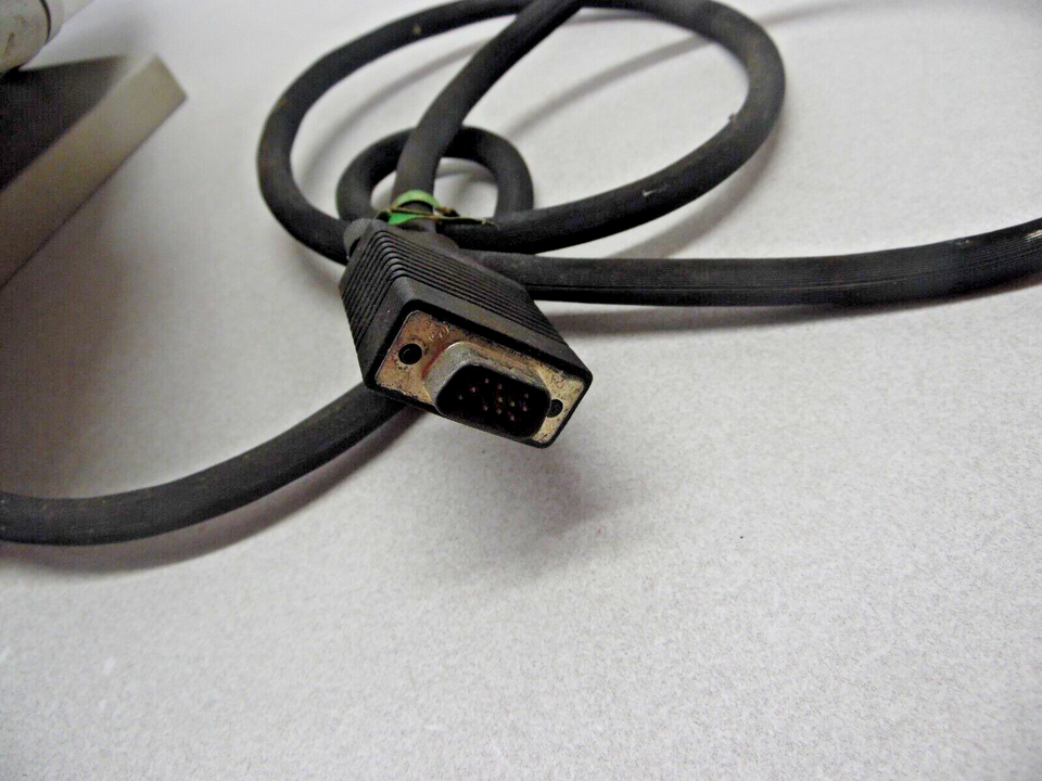 VINTAGE IBM MONOCHROME COMPUTER MONITOR MODEL 8513001 POWERS ON | eBay