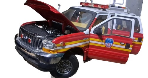 1:18 Ford Excursion 911 WTC FDNY FIRE DEPT. 1 OF 1 | eBay