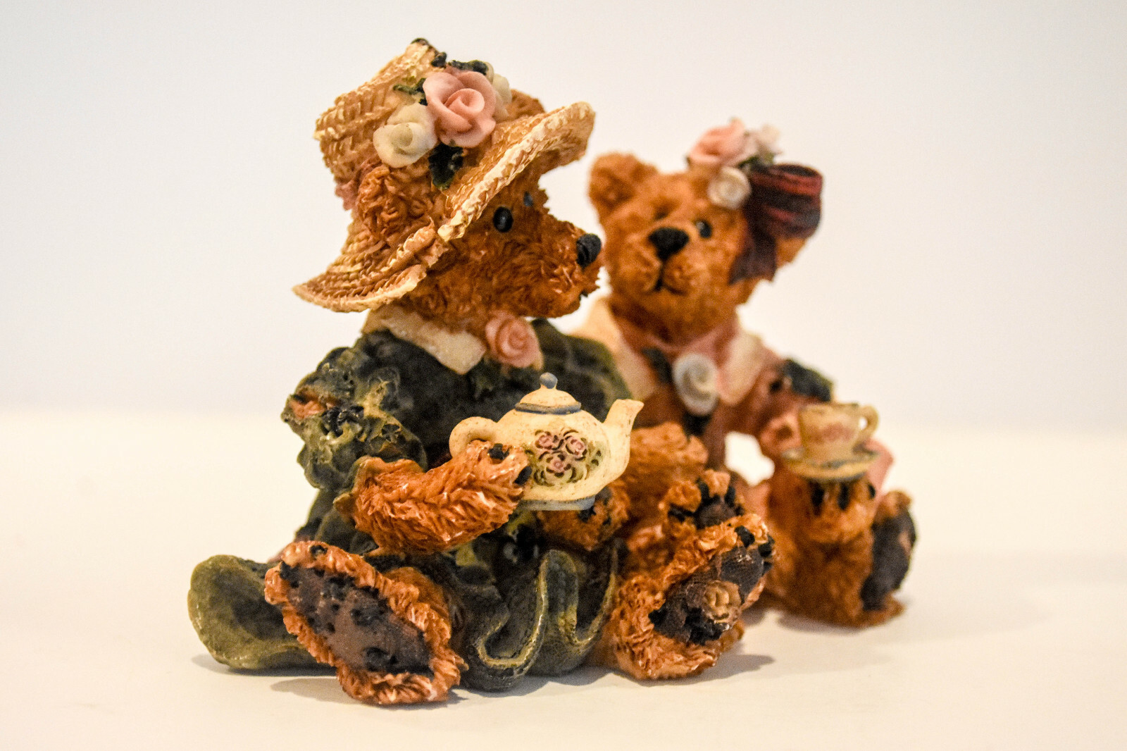 Emma and Bailey Afternoon Tea Series #2277 | eBay