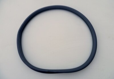 68291-60030 Toyota Weatherstrip, back door glass 6829160030, New ...